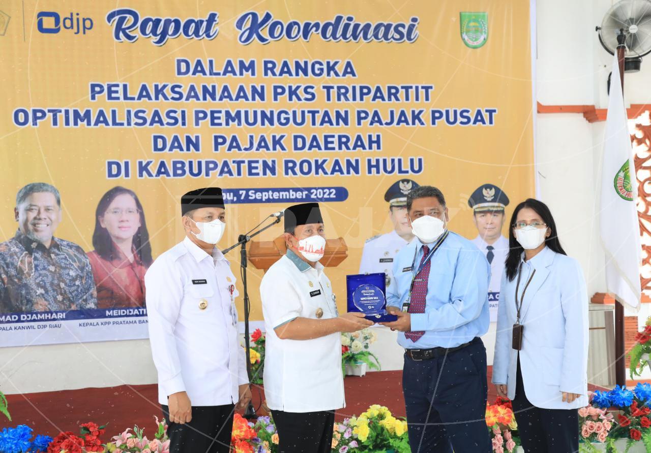 Kanwil DJP Riau Optimalkan Penerimaan Pajak - PAJAK.COM