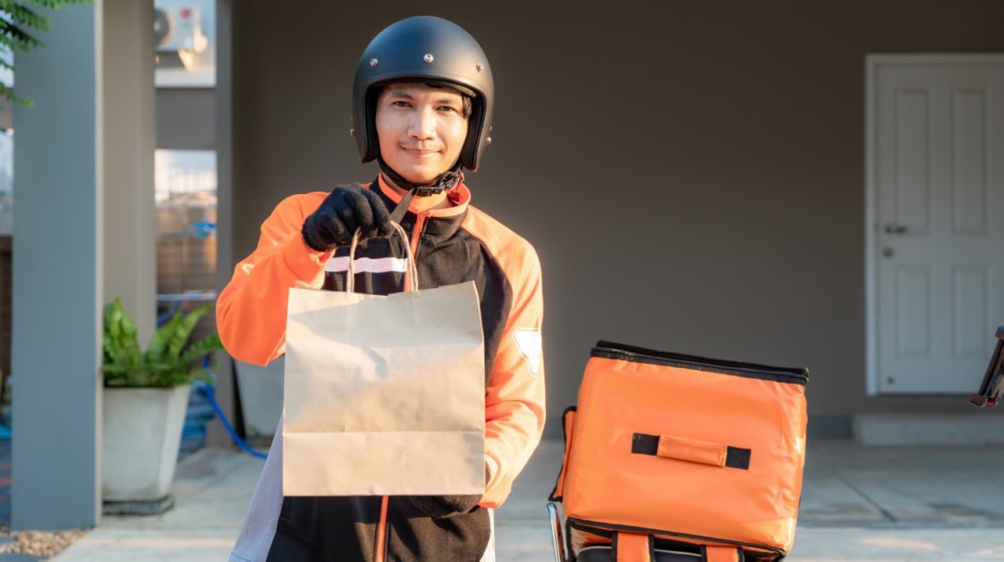 Aturan Pengenaan PPN Jasa Pengiriman Paket - PAJAK.COM