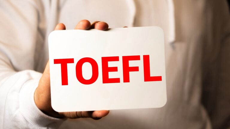 5 Tips Dapatkan Nilai Tinggi dalam Ujian TOEFL - PAJAK.COM