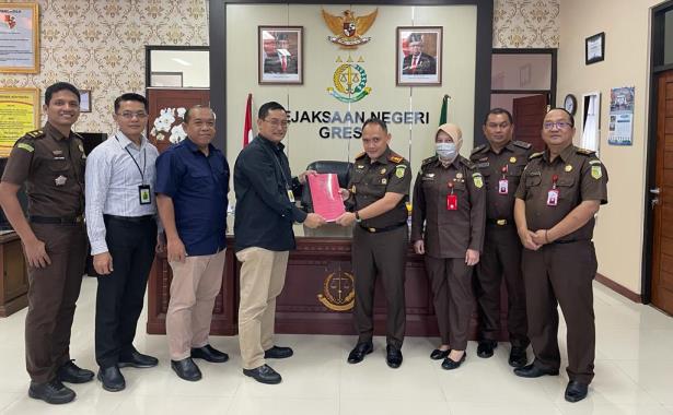 Kanwil DJP Jatim II Serahkan Tersangka Tindak Pidana Pajak - PAJAK.COM Kanwil DJP Jatim II Serahkan Tersangka Tindak Pidana Pajak - PAJAK.COM