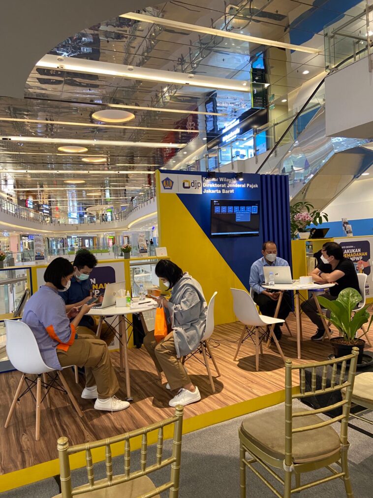 Kanwil DJP Jakbar Buka Pojok Pajak di Mal Central Park - PAJAK.COM Kanwil DJP Jakbar Buka Pojok Pajak di Mal Central Park - PAJAK.COM