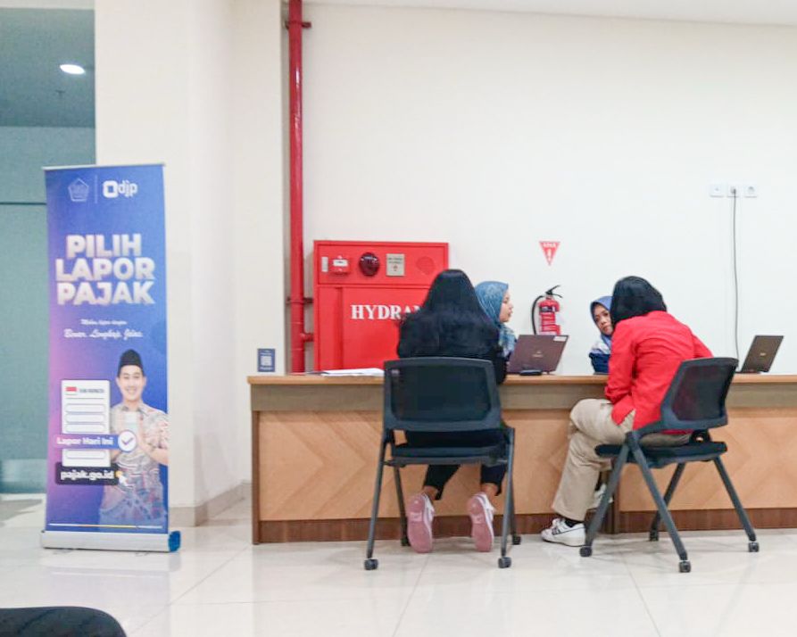 Kanwil DJP Jaksel I Buka Pojok Pajak di Kejati Jakarta, Bantu Pegawai ... Kanwil DJP Jaksel I Buka Pojok Pajak di Kejati Jakarta, Bantu Pegawai ...